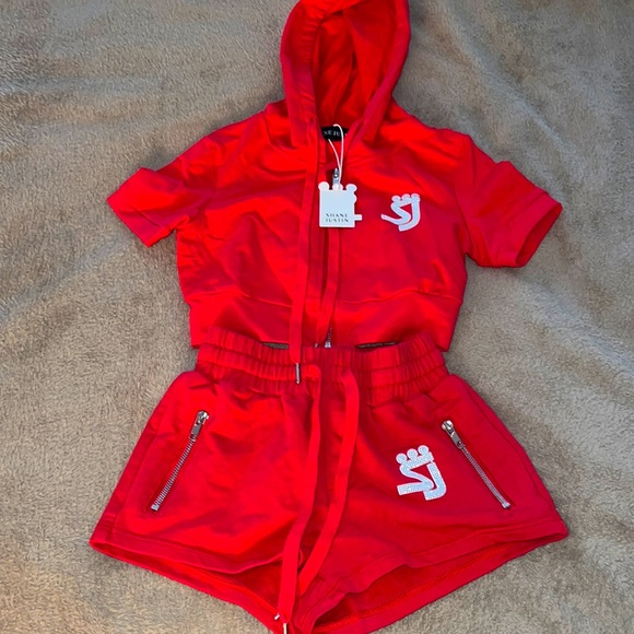 Other | Shane Justin Red And Silver Crystals Set | Poshmark